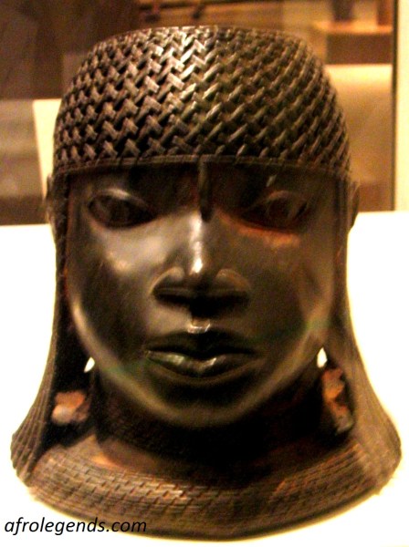 How many Benin Bronzes are there? The Smithsonian Returns 29 Benin ...
