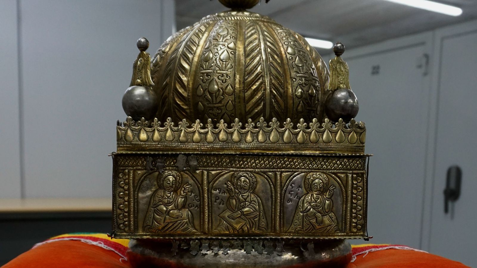 18th Century Ethiopian Crown to be Returned Home from Netherlands ...